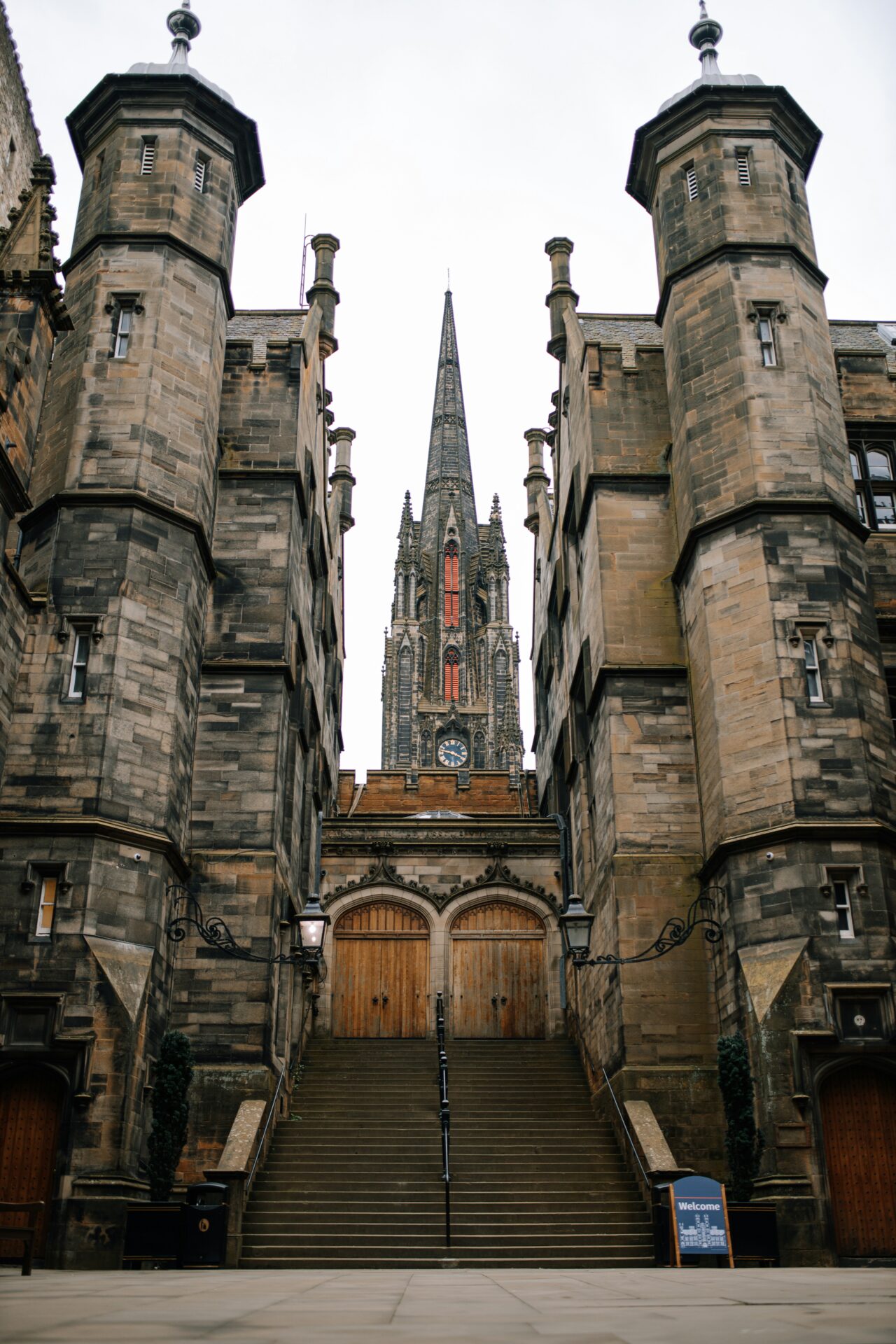 Scotland Edinburgh Castles 2026 Trip - Beatrice Bradley